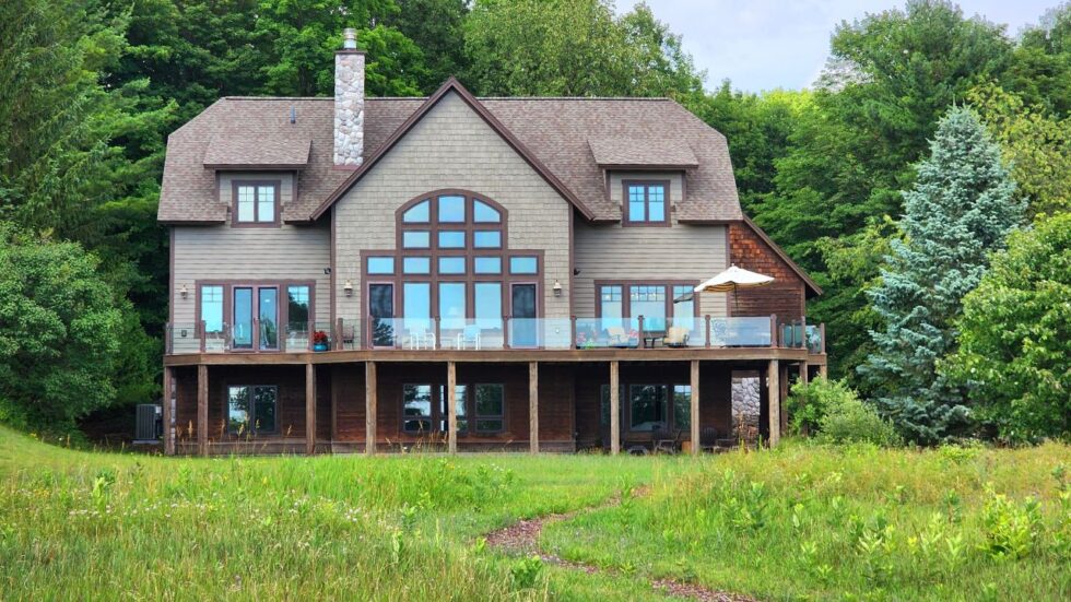 Beach and Waterfront Vacation Rentals in Northern Michigan
